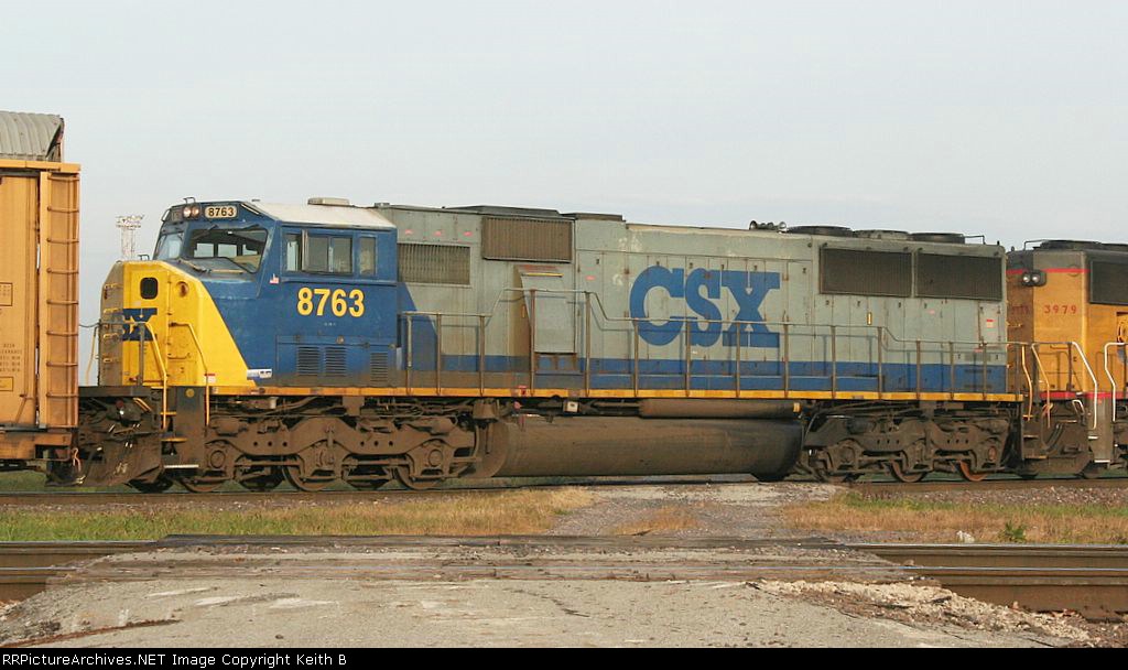 CSX 8763